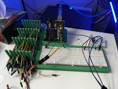 Arduino Uno Starter kit Workstation by roadley1 MakerWorld: Download ...