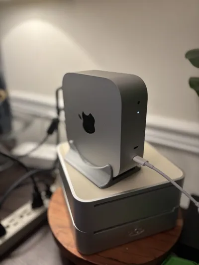 Apple Mac Mini M4 Vertical Stand by maxim3D MakerWorld: Download Free ...