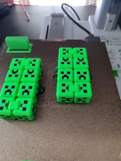 Minecraft Creeper Fidget Cube by M2 Design MakerWorld: Download Free 3D ...
