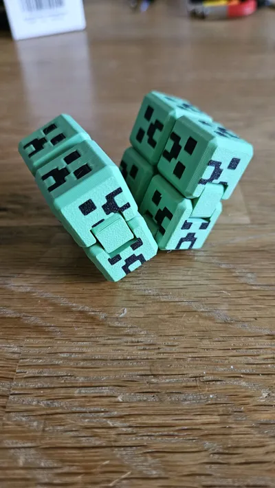 Minecraft Creeper Fidget Cube by M2 Design MakerWorld: Download Free 3D ...