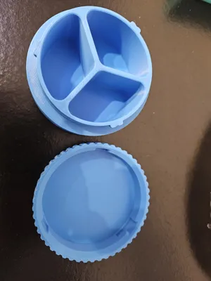 Divided Container V2 (Snap Lid) by AksoyInnovations - MakerWorld