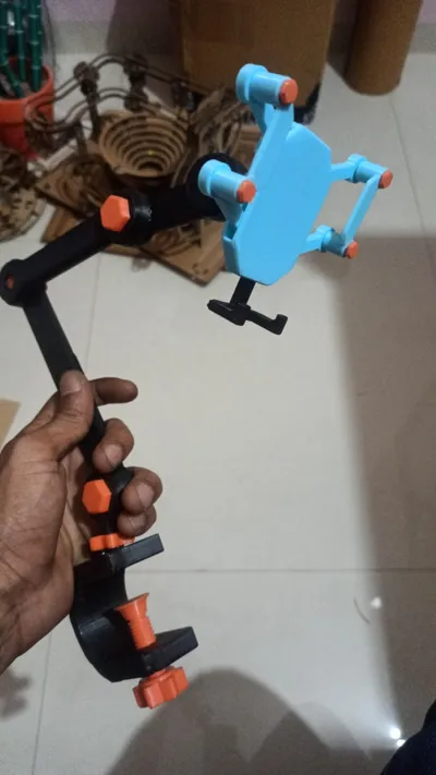 Modular Extendable Phone Stand (Clamp-on Desk) by WannaRunMakerWorld ...