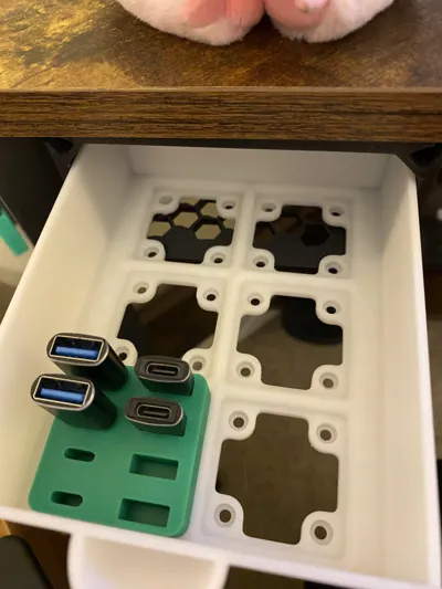 Gridfinity USB-A & USB-C Holder by Jakokln - MakerWorld