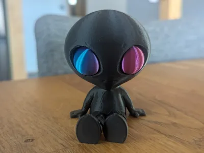 Articulated Alien with flexi legs by My3DBear MakerWorld: Download Free ...