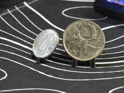 Single Challenge Coin Display by altair3d MakerWorld: Download Free 3D ...