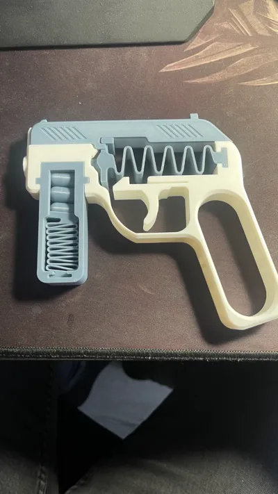 Spring Gun V3 - Shoots fake bullets with magazine by LucaDilo ...