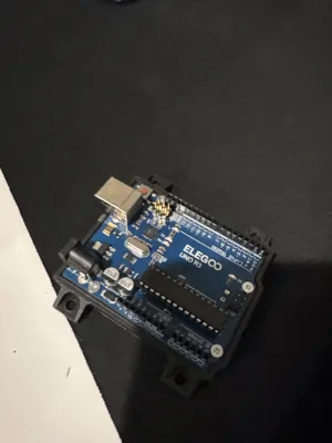 Arduino Uno R3 mount by R4C3R-911 - MakerWorld