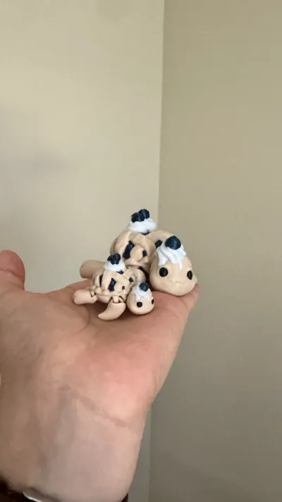 Flexi Blueberry Pie Turtles! by Mochi Makes MakerWorld: Download Free ...