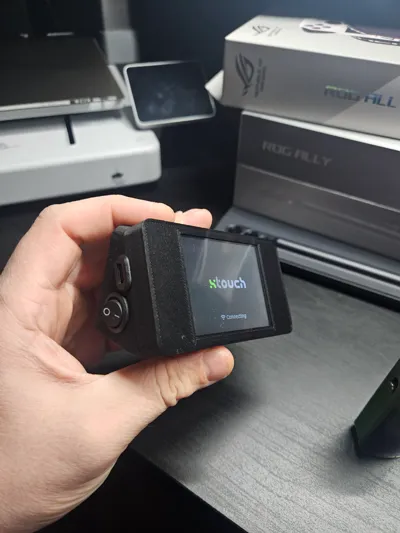 Battery powered XTouch Stand using ESP32-2432s028 Remixed by Pretzel 3D ...