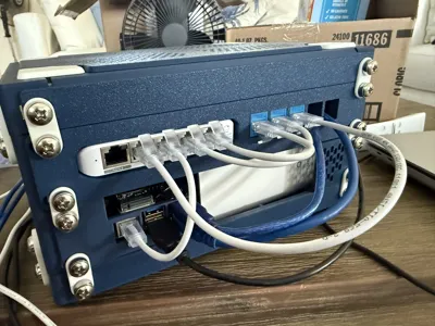 Ubiquiti Unifi USW-Flex-Mini 10-inch rack mount by Mauker MakerWorld ...