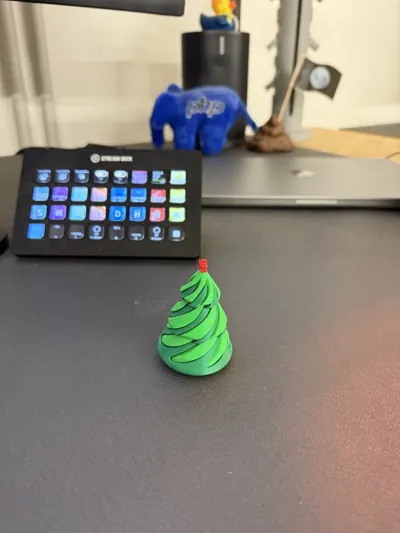 Passthrough Christmas Tree by TheBluCosmonaut MakerWorld: Download Free ...