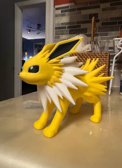 Jolteon Multicolor by entroisdimensions_figurineMakerWorld: Download ...