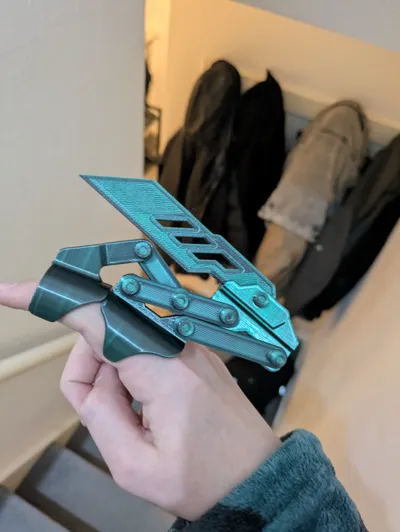 Mantis Claw by CCC MakerWorld: Download Free 3D Models