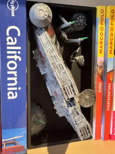Star Wars Book Nook and Wall Mount - Free 3D Print Model - MakerWorld