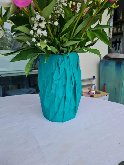 Crumbled Paper Plant Pot - Free 3D Print Model - MakerWorld