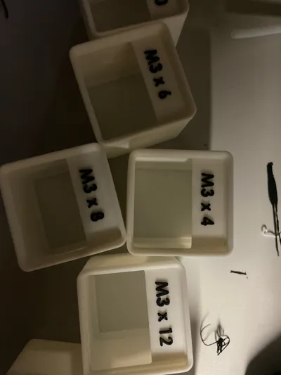 Gridfinity Ultra Light Metric Screw Bins - Free 3D Print Model - MakerWorld