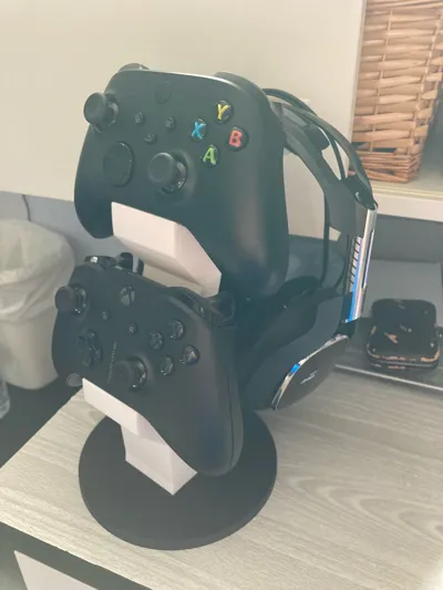 Dual Xbox Controller Stand by Creat3DWorks MakerWorld: Download Free 3D ...
