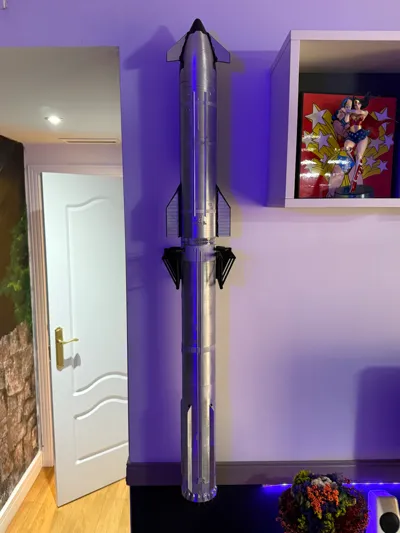 Starship 33 Block 2 (1:100) with Tiles by Larsvommars MakerWorld: Download Free 3D Models