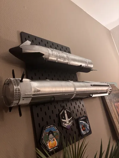 Starship 33 Block 2 (1:100) with Tiles by Larsvommars MakerWorld: Download Free 3D Models