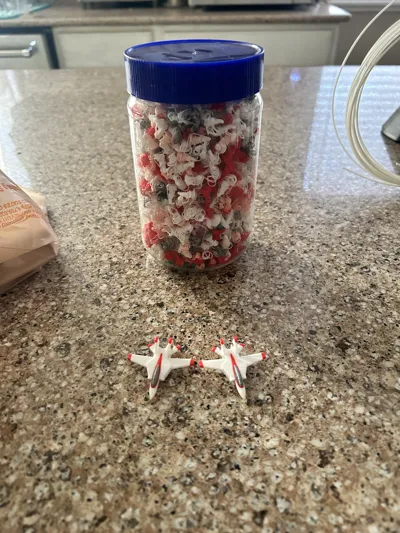 Tiny Multicolor Jet Fighters - Print-in-place and Articulated by ...