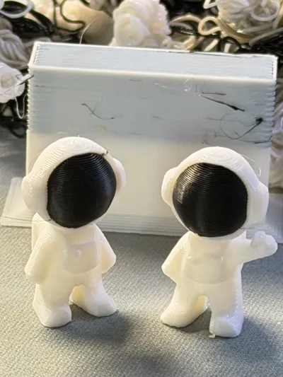 Little Space Astronauts - Free 3D Print Model - MakerWorld