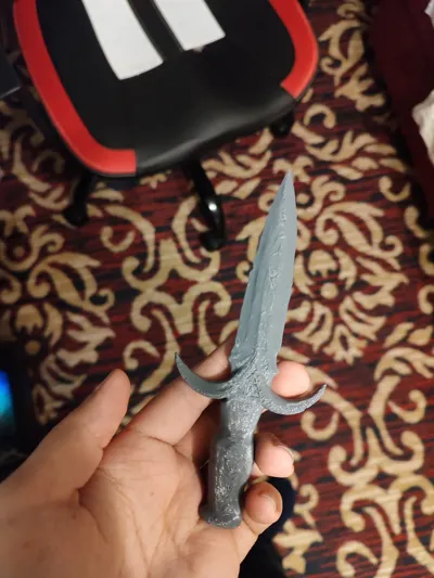 Medieval Dagger (Maybe try printing) by anybody MakerWorld: Download ...