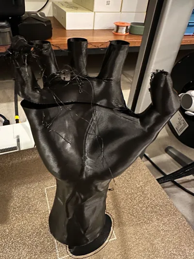 Creepy hand Remixed by SUSINOS MakerWorld: Download Free 3D Models