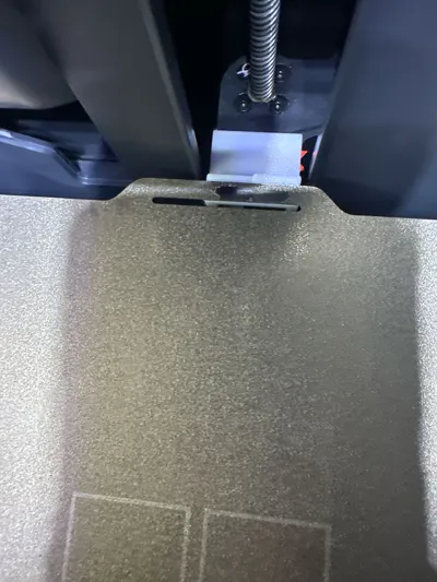 P1 / X1 series - Bed rear axis cover V2 - Free 3D Print Model - MakerWorld