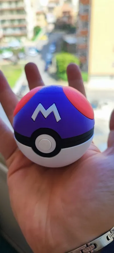 Pokeball by yoyothechicken - MakerWorld