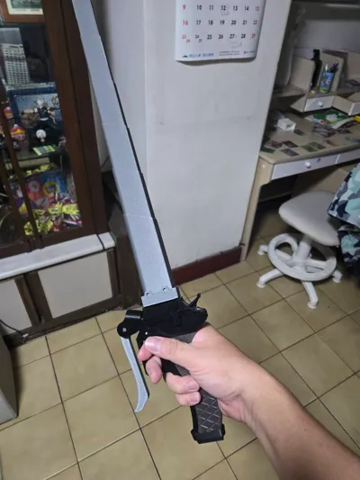 Attack on Titan Extendable Sword by DesmO MakerWorld: Download Free 3D ...