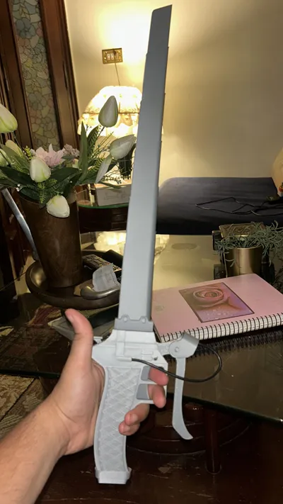 Attack on Titan Extendable Sword - Free 3D Print Model - MakerWorld