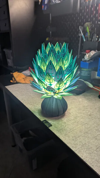 PrismaPetal V2 - A Fully 3D Printed Lamp by Modular Mapping MakerWorld: Download Free 3D Models