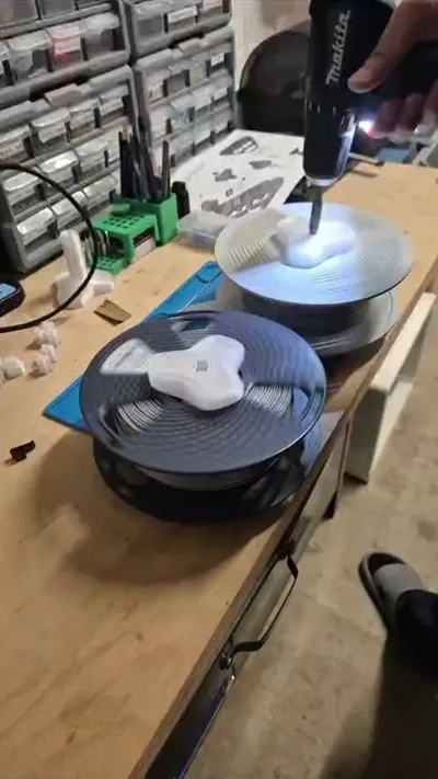 EASYSPOOLER filament respooling tool by Willi 3D - MakerWorld