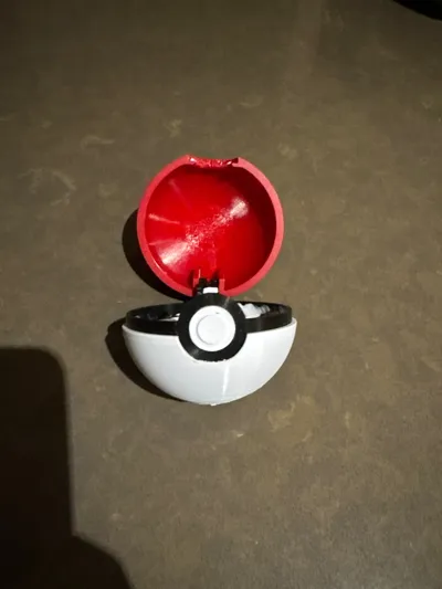 Pokeball that Opens by NorfolkB MakerWorld: Download Free 3D Models