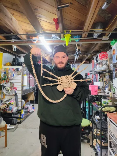Facehugger Mask - wearable on top of N95 Remixed by seanhealy - MakerWorld