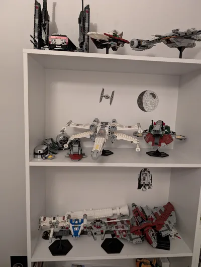 Angled Star Wars Brick (LEGOs) Space Ship Stand by Kennen3D MakerWorld ...