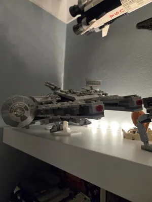 Angled Star Wars Brick (LEGOs) Space Ship Stand by Kennen3D MakerWorld ...