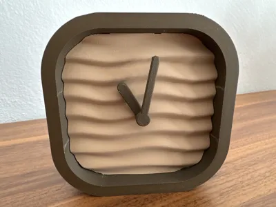 Wavy Clock by SabreDesign MakerWorld: Download Free 3D Models