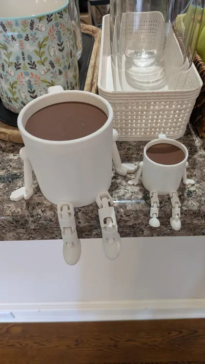 Coffee mug with articulated legs - Free 3D Print Model - MakerWorld