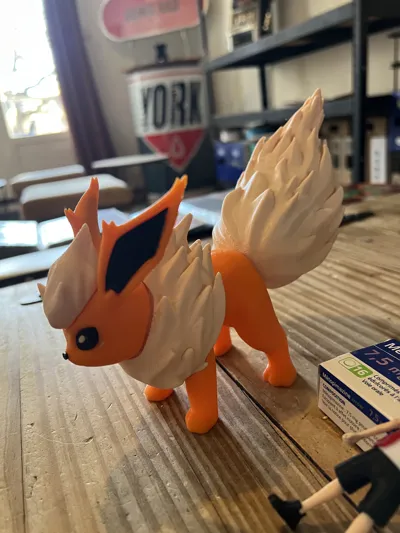 Pokémon — Flareon (Multi-color Assembly) by 手残的Leo - MakerWorld