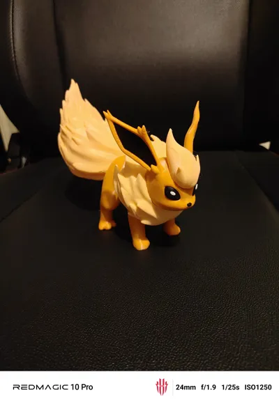 Pokémon — Flareon (Multi-color Assembly) by 手残的Leo - MakerWorld