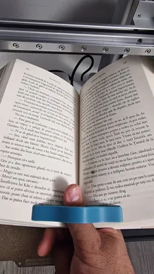 Book Holder for easy one-handed reading by Sakul - MakerWorld