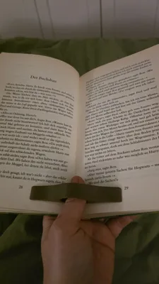 Book Holder for easy one-handed reading by Sakul - MakerWorld