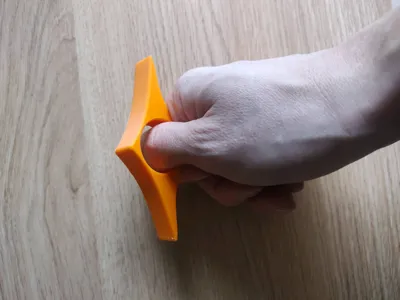 Book Holder for easy one-handed reading by Sakul MakerWorld: Download ...