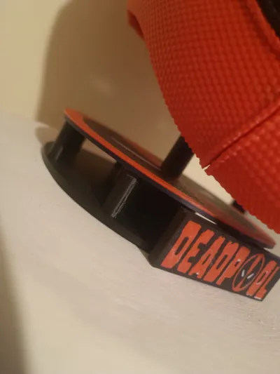 Deadpool Helmet Stand w/ changeable face plates by bbush362 MakerWorld ...