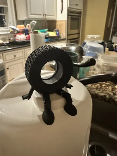 Tire Buddy - Free 3D Print Model - MakerWorld