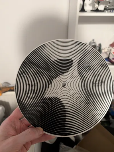 Wicked Glinda Elphaba Halftone Art Clock - Free 3D Print Model - MakerWorld