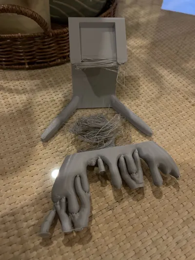 Melting Controller Stand For XboxSeriesControllers by BoomBamPrints ...