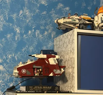 Angled 4x4 Star Wars Brick (LEGOs) Ship Stand - Free 3D Print Model ...