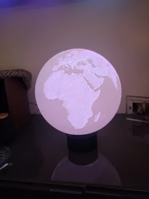 Large Earth Globe for LED Lamp 001 by PeterMakesThings MakerWorld ...